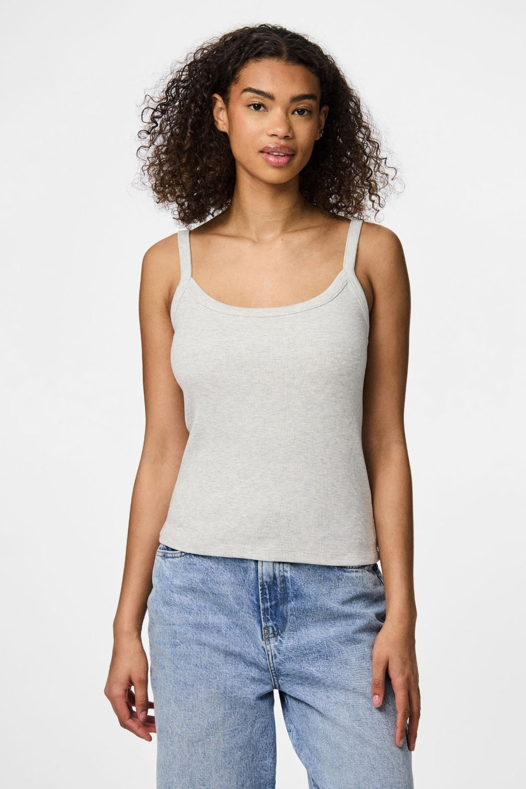 May Strap Top Light Gray | PIECES | Teeshoppen